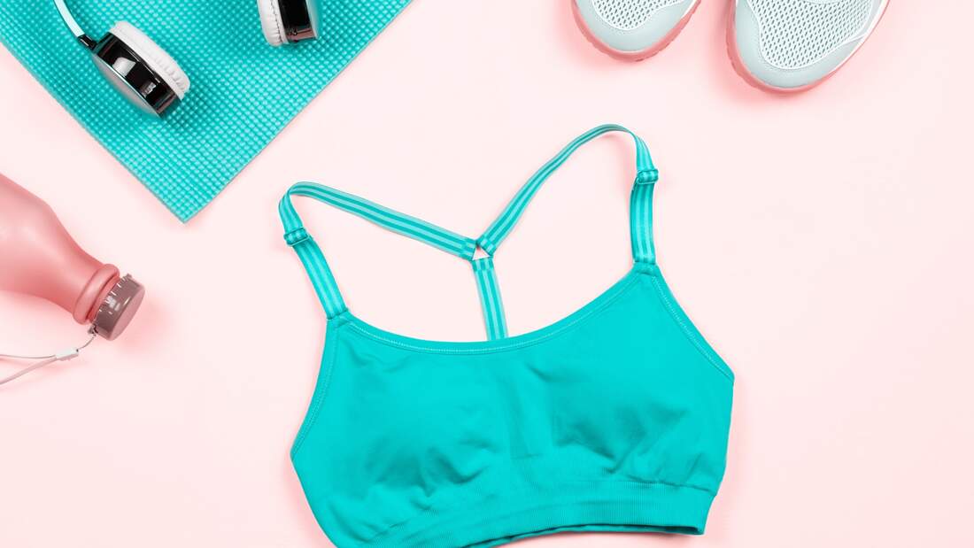 Darf man ohne Sport-BH joggen? | WOMEN'S HEALTH