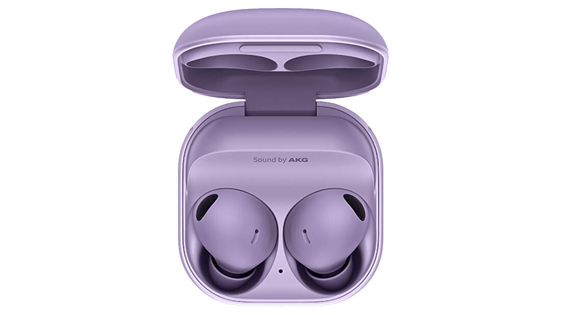 Vanessa Mai zeigt ihre Sporttasche | WOMEN'S HEALTH