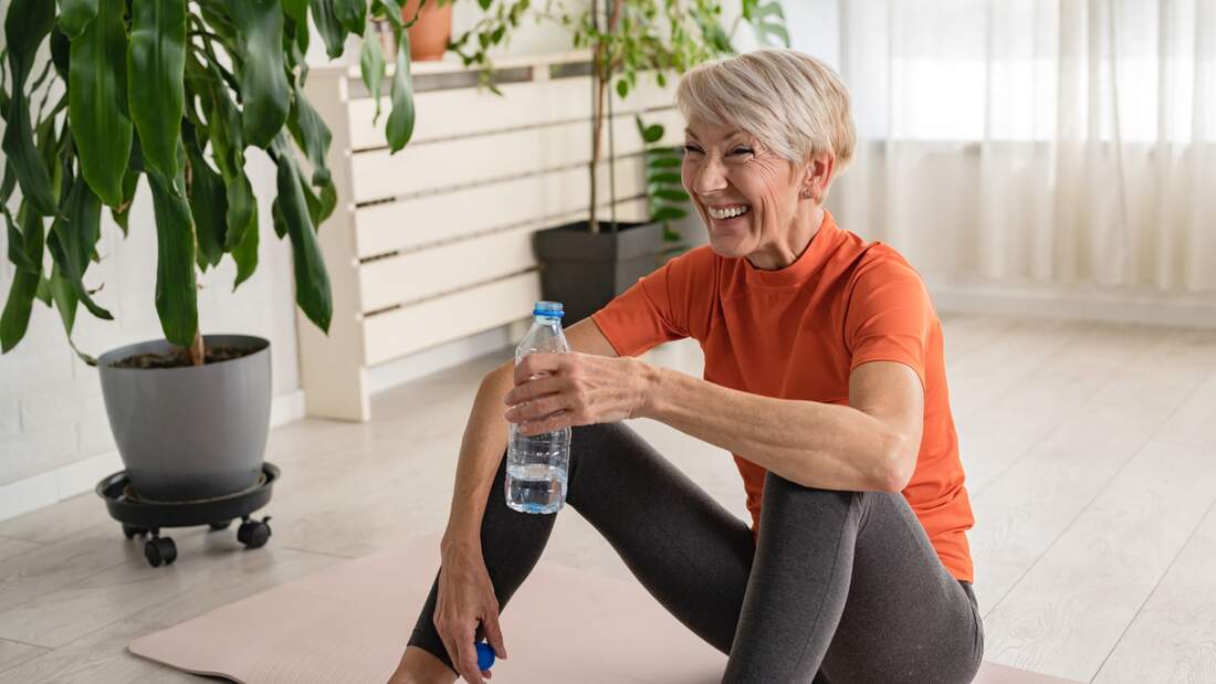 Trainingsplan: Fit und leistungsfähig mit über 60 | WOMEN'S HEALTH