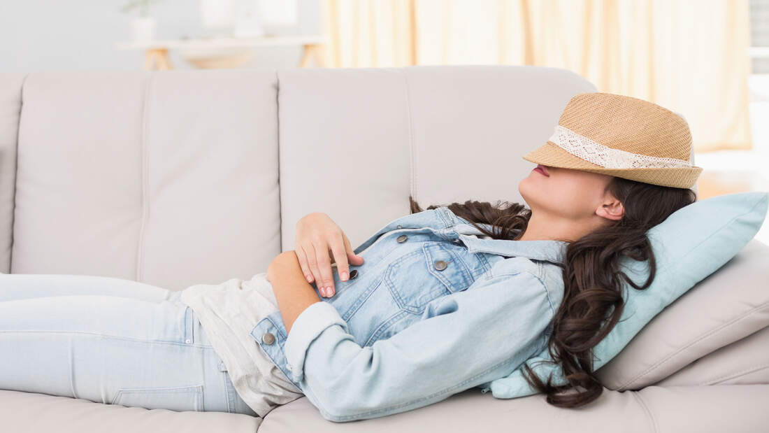 Powernap: So gelingt der Turboschlaf | WOMEN'S HEALTH